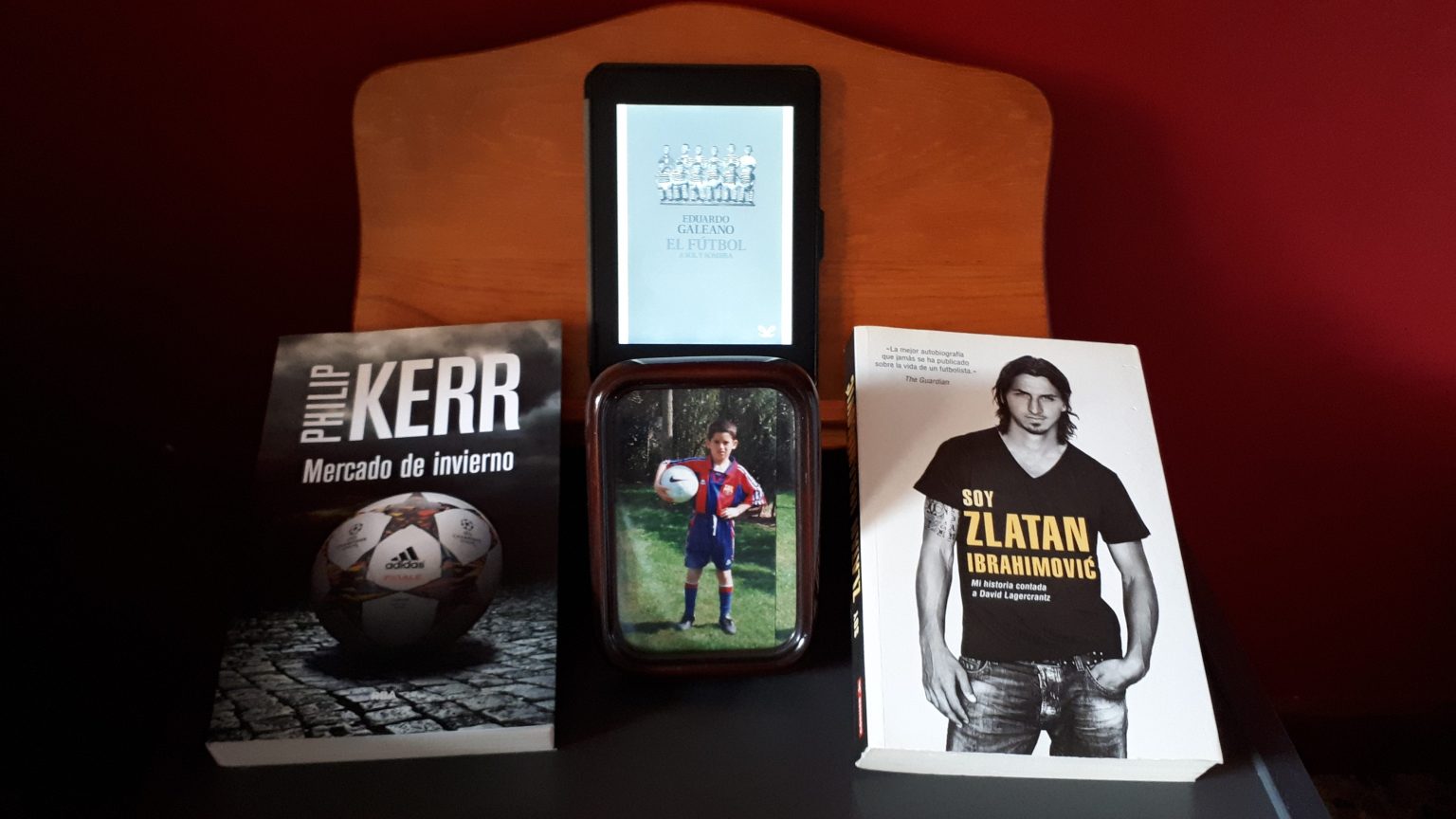 Descubre REBELDES de Hinton: CLÁSICO Juvenil 60s